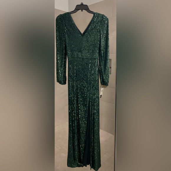 Xscape | Dresses | Holiday Sequence Emerald Green Gown | Poshmark